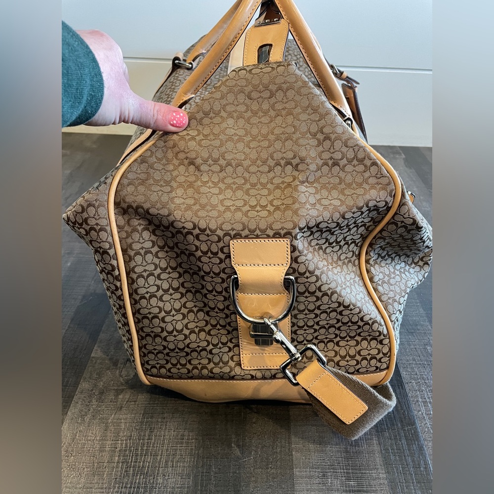 Coach Signature Duffel Bag - Gem